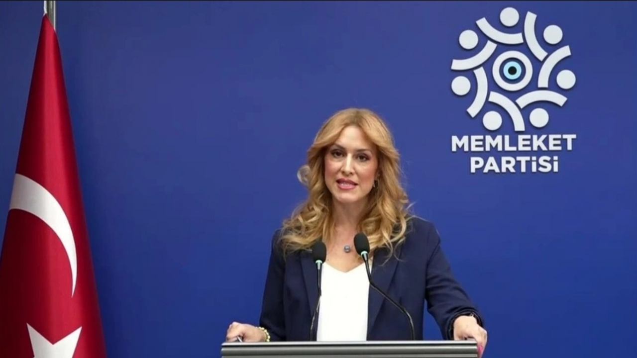 Memleket Partisi nde istifa depremi Tüm görevlerinden istifa etti Internet Haber