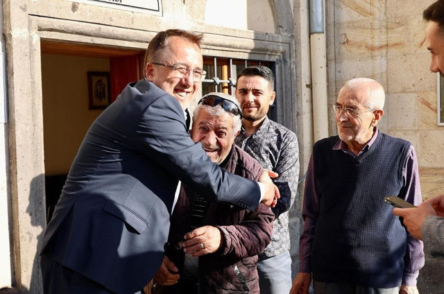Nevşehir Belediye Başkanı Dr. Mehmet Savran, hız kesmiyor; bir müjde ...