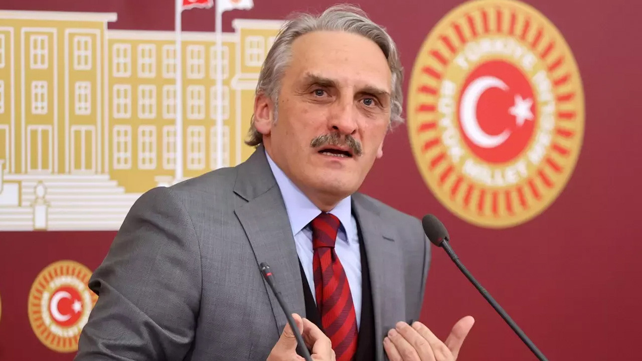 Ahmet Hamdi Çamlı 'kanlı 1923 darbesi' twitiyle olay oldu! Yaptığı ...